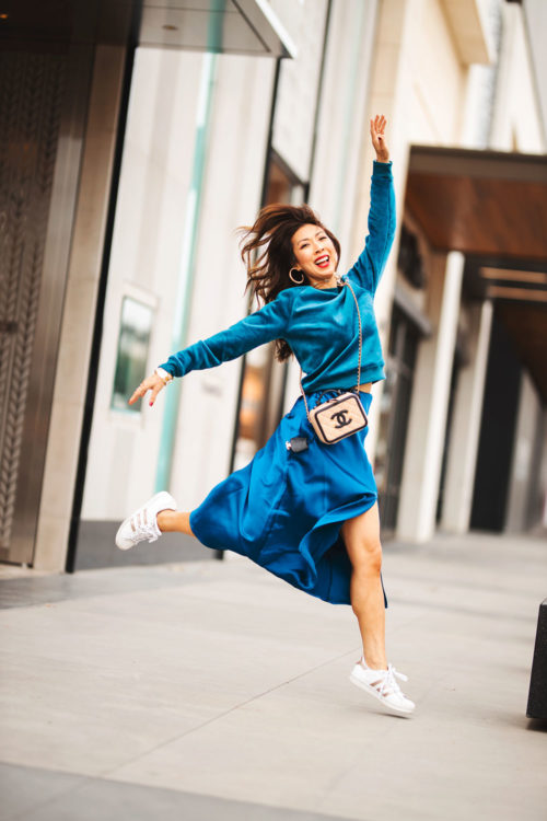 Zero Effort Easy & Chic Mom Outfits | Style of Sam